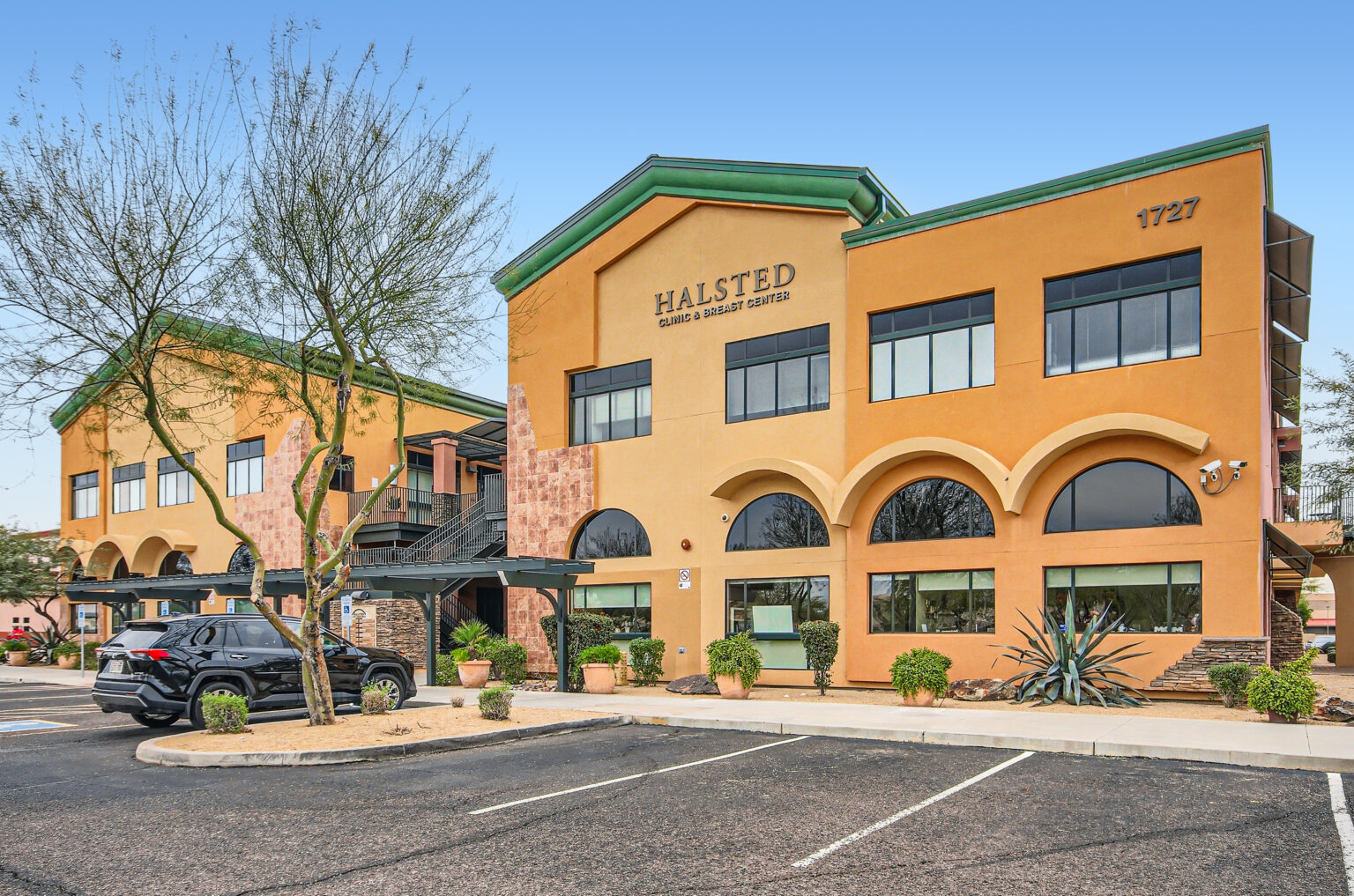 News Release: CBRE Advises on Sale and Financing of Dignity Health ...
